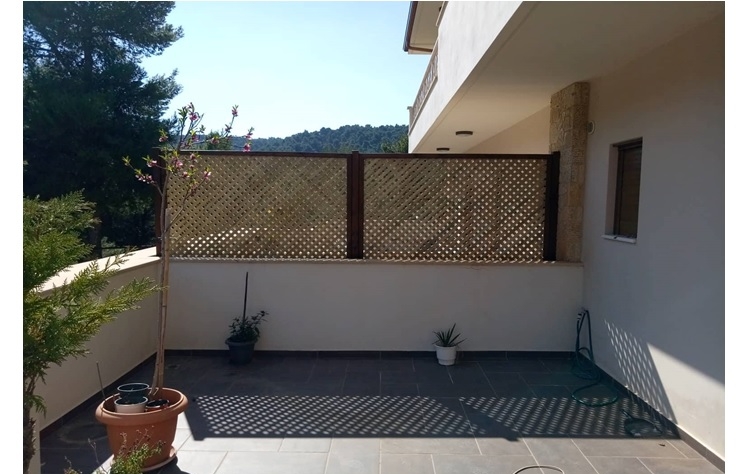 ΞΥΛΙΝΑ ΚΑΦΑΣΩΤΑ ΕΜΠΟΤΙΣΜΕΝΗΣ ΞΥΛΕΙΑΣ ΤΟΠΟΘΕΤΗΣΗ ΣΕ ΕΞΩΤΕΡΙΚΟ ΧΩΡΟ ...